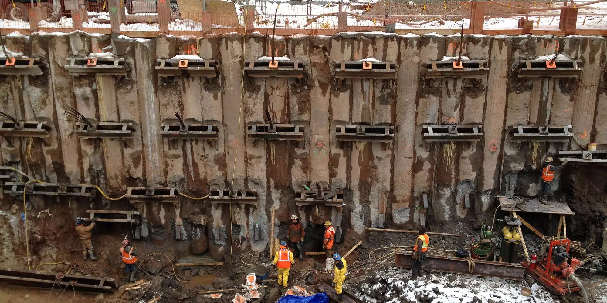 Hudson yards tunel, program gateway