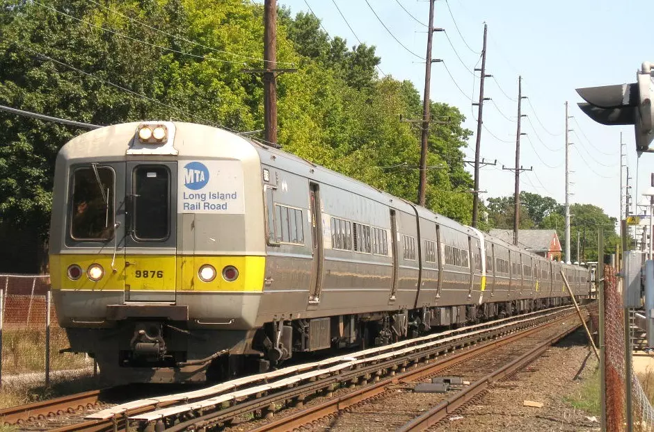 गवर्नर कुओमो LIRR . को बदलने के लिए $5.6B का निवेश करेंगे 17279_1