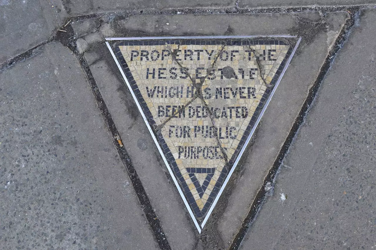 Hessov trikotnik je najmanjši kos zasebnega zemljišča v New Yorku 17314_1