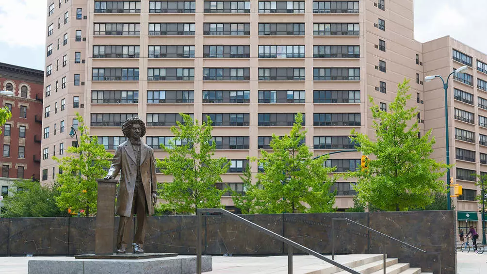 'Talking Statues'-projek bring die geskiedenis van NYC lewendig met 'n nuwe slimfoontoepassing 17393_1