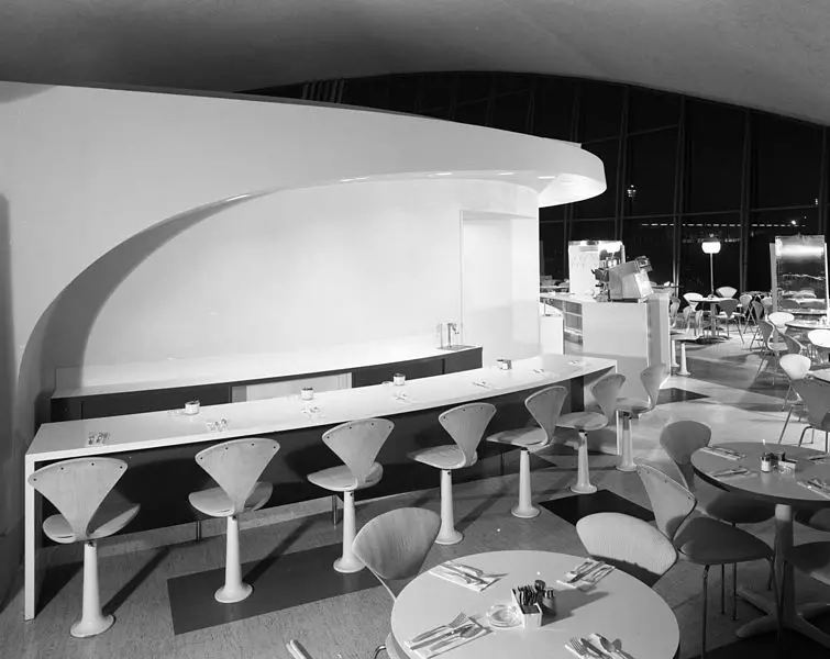 TWA Flight Center, Eero Saarinen, Idlewild, JFK, Zamonaviy arxitektura, Idlewild