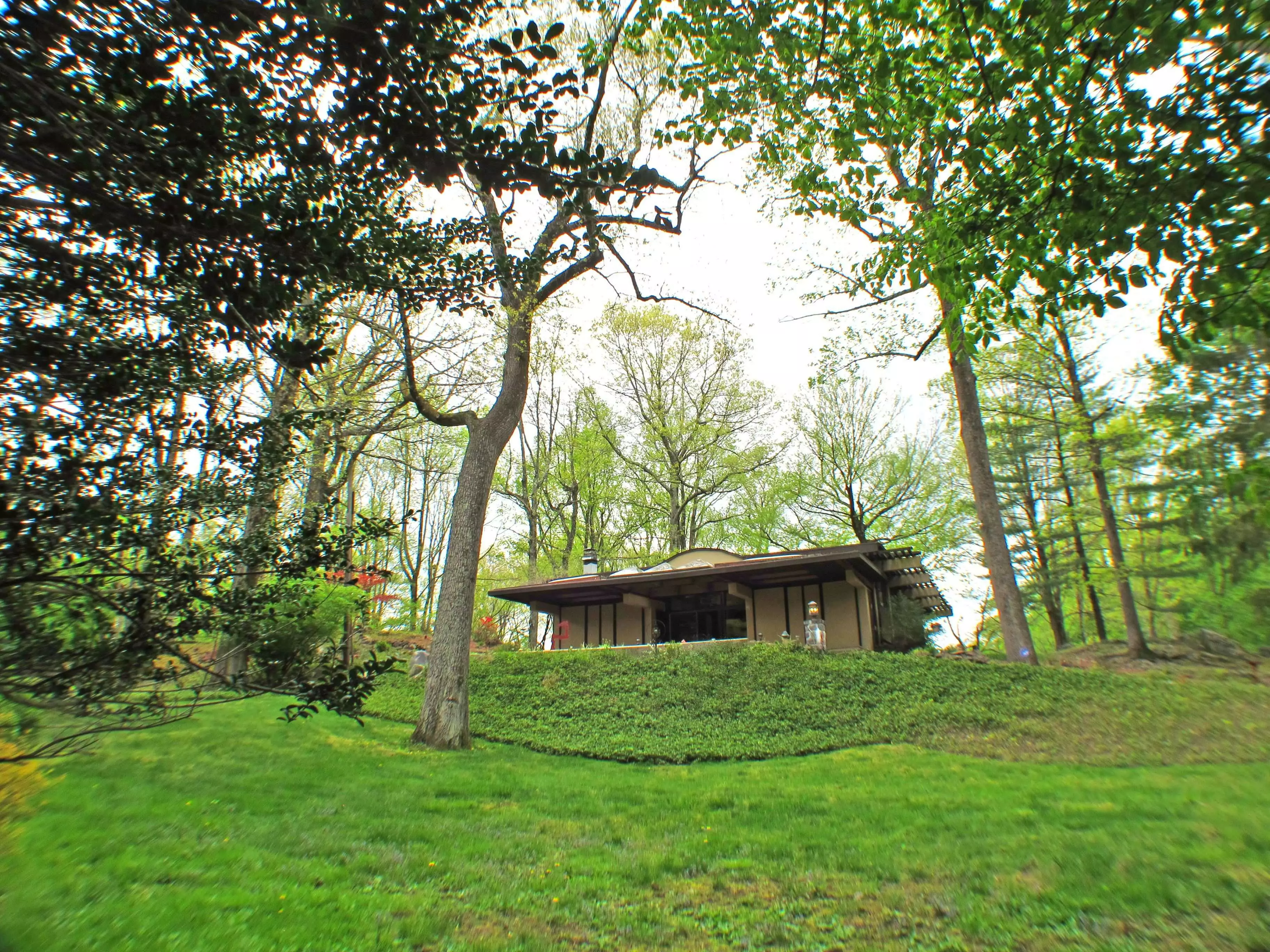 Ön birtokolhat két Westchester otthont, amelyet Frank Lloyd Wright tanítványai terveztek 17771_2