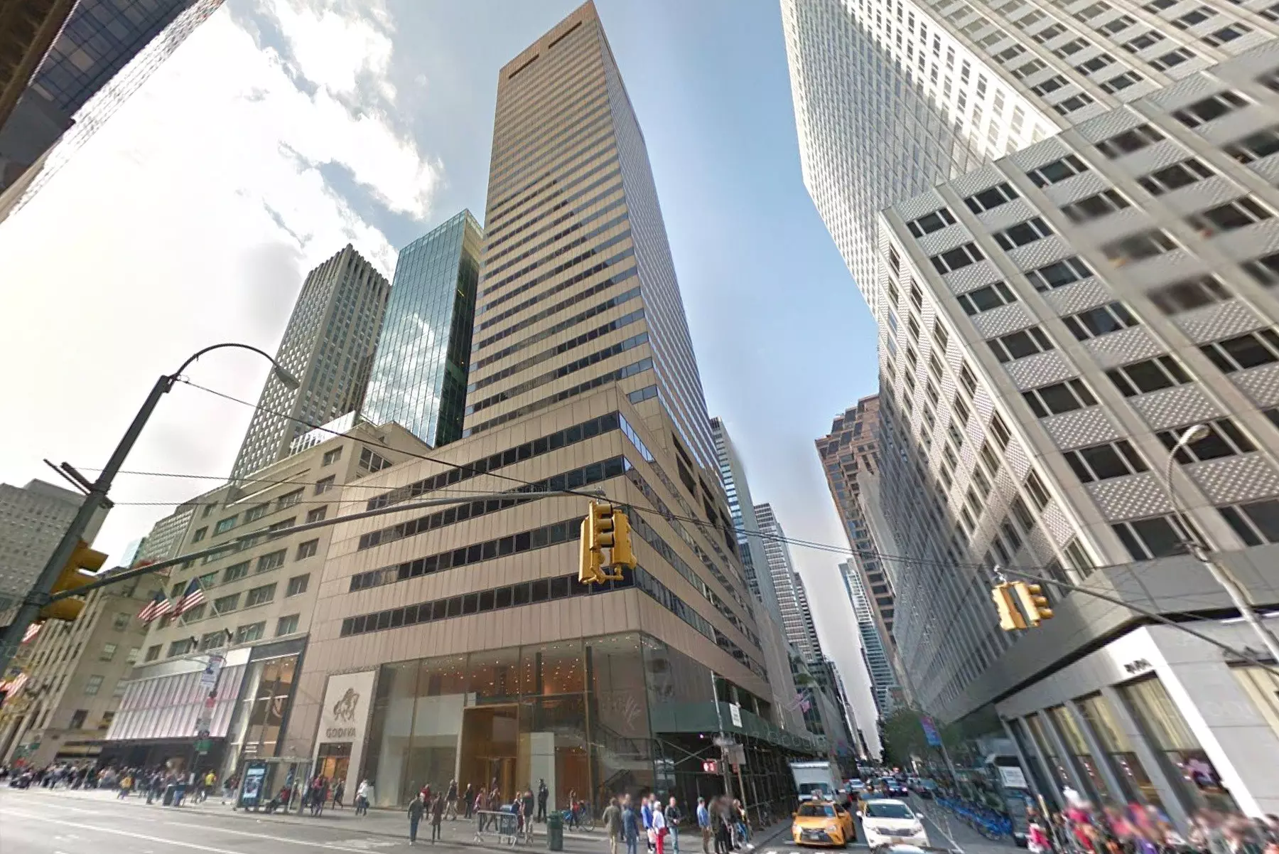 AEBetako funtzionarioek diote 650 Fifth Avenue Irango gobernuaren fronte sekretua dela 17873_1