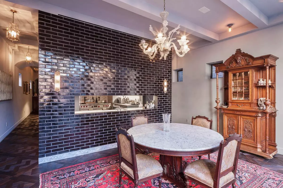 23 Cornelia Street, cool listings, Taylor Swift, celebrities, west village, koetshuzen