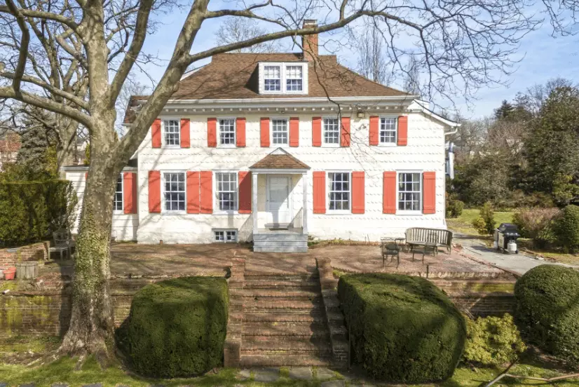 Casa colonial holandesa del siglo XVIII, una de las últimas de la ciudad, está a la venta por primera vez en 40 años 18757_1