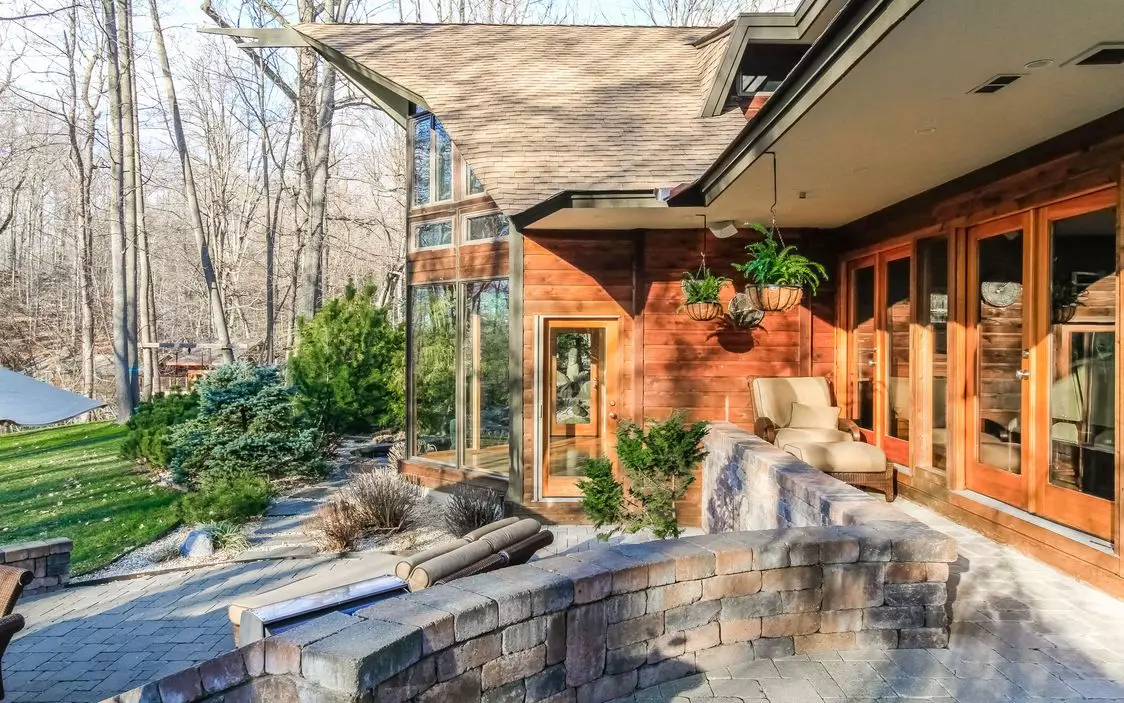 543 Scarborough Road, cool listings, briarcliff, westchester, ossining, Middle Century Modern, Modern House, Frank loyd Wright, Outdoor Spaces, Waterfall