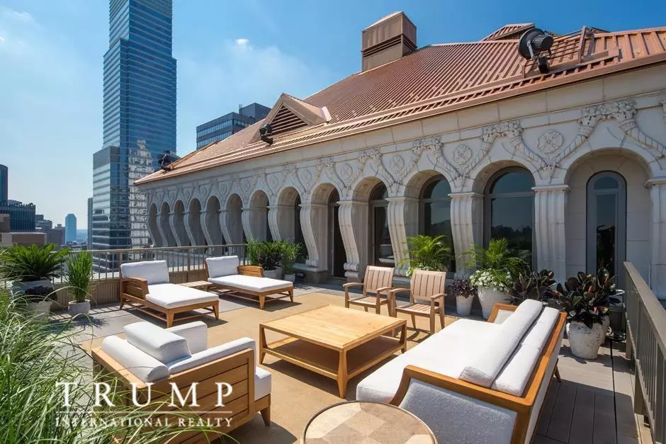 ຫຼັງຈາກ 10 ປີຢູ່ໃນຕະຫຼາດ, ຄວາມໄວ້ວາງໃຈຂອງ Donald Trump ເບິ່ງຄືວ່າຈະສ້າງລາຍໄດ້ $ 35 ລ້ານຢູ່ໃນ penthouse ຟຸ່ມເຟືອຍ 19075_8