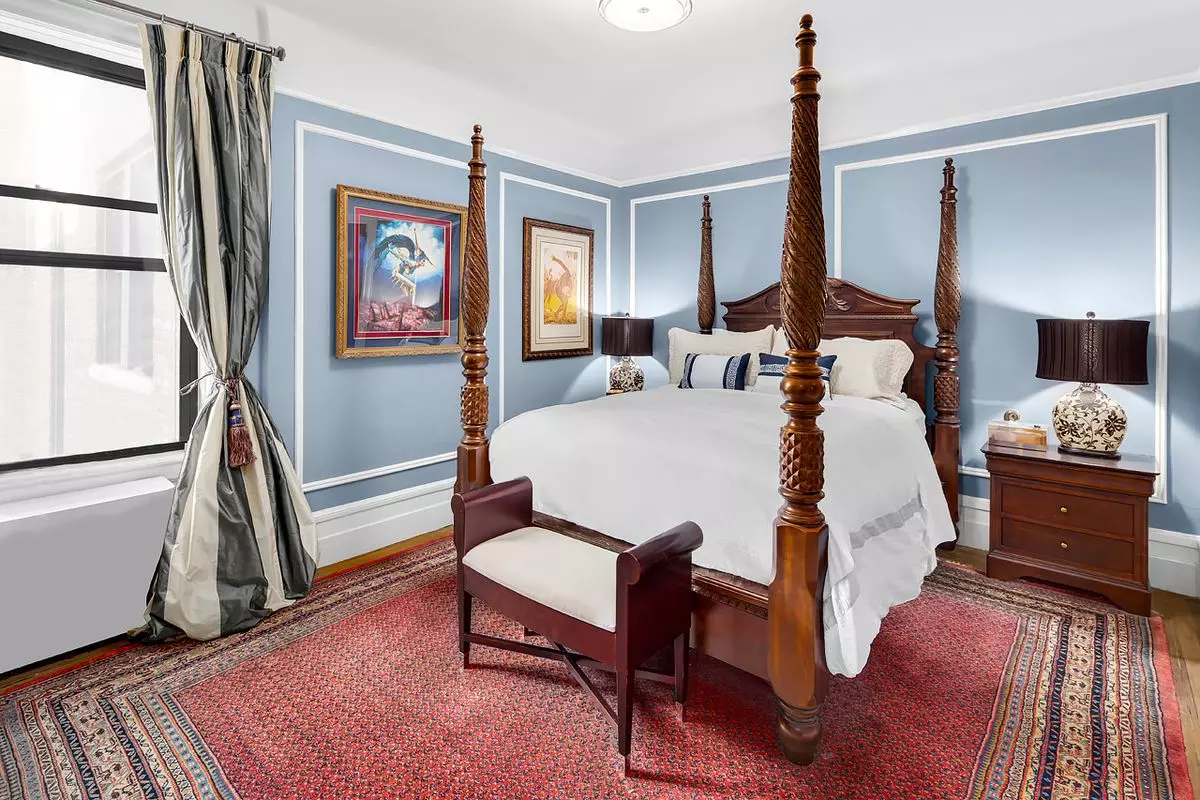 Apartamento de sete quartos 'espaçoso e desconexo' pede US $ 2,7 milhões no Upper West Side 19232_6