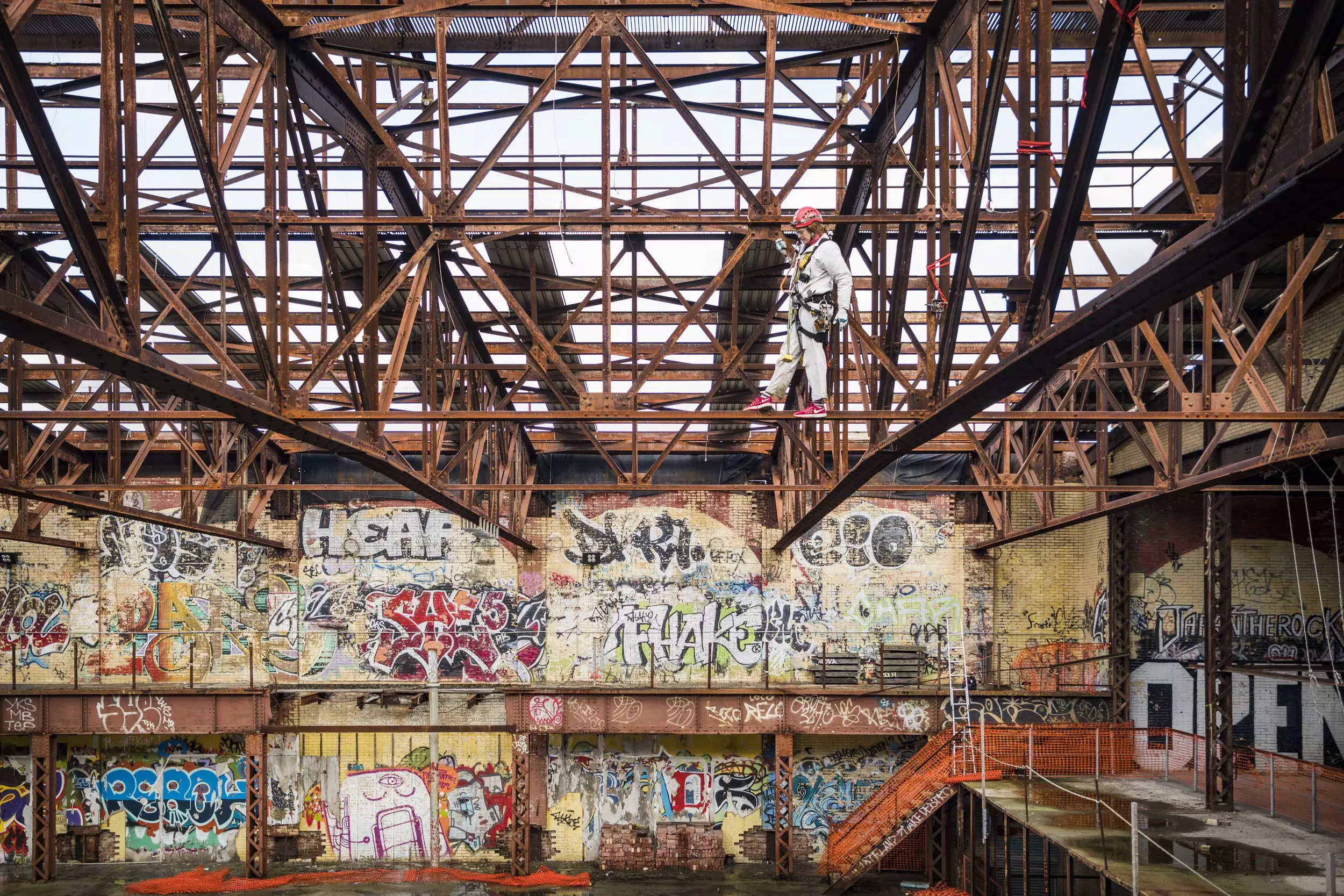 Herzog & de Meuron ga-atụgharị Gowanus' graffiti kpuchie 'Batcave' ka ọ bụrụ ụlọ nrụpụta nka. 19237_3