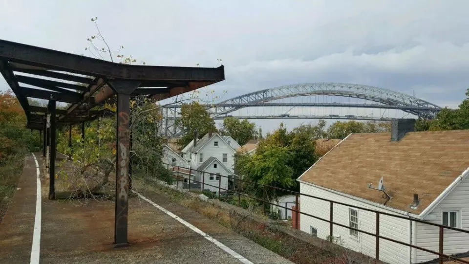 Parc în stil High Line propus pentru o porțiune de jumătate de milă de cale ferată abandonată Staten Island 19426_3