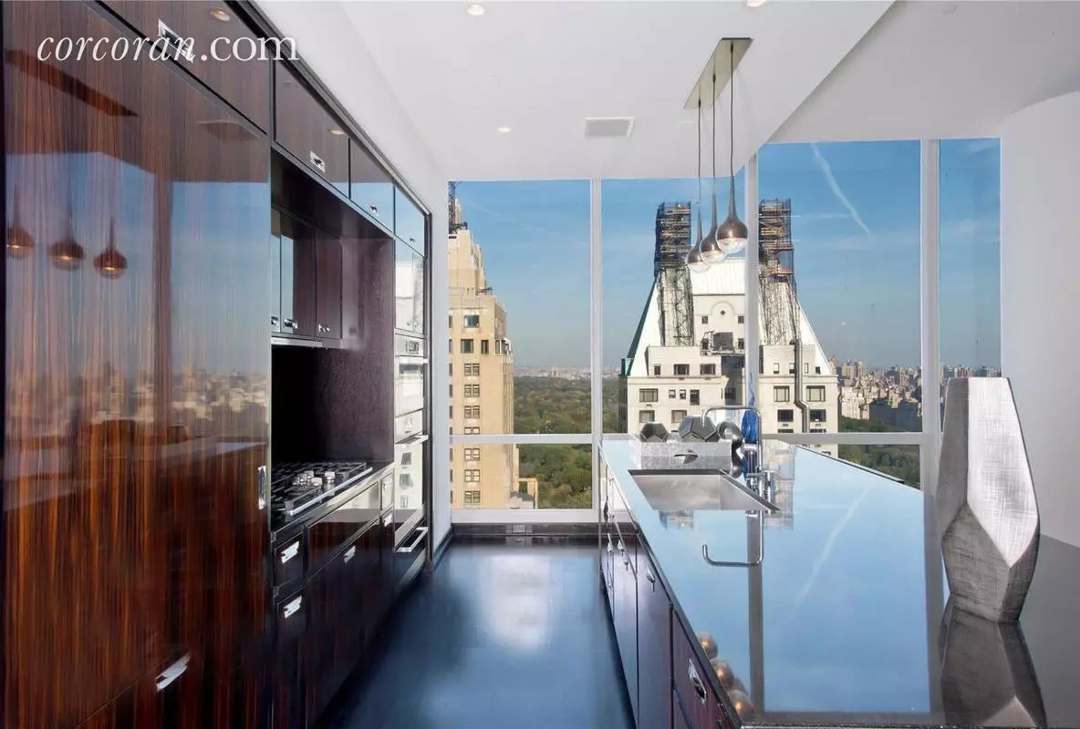 摩天大楼拱形玻璃墙下的 One57 公寓要价 1394 万美元 19628_4