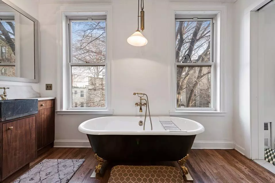 119 Vanderbilt, Clinton Hill, doarpshuzen, Lake Bell, Celebrities, Cool listings, Wallabout, histoaryske huzen, bûtenromten, ynterieur