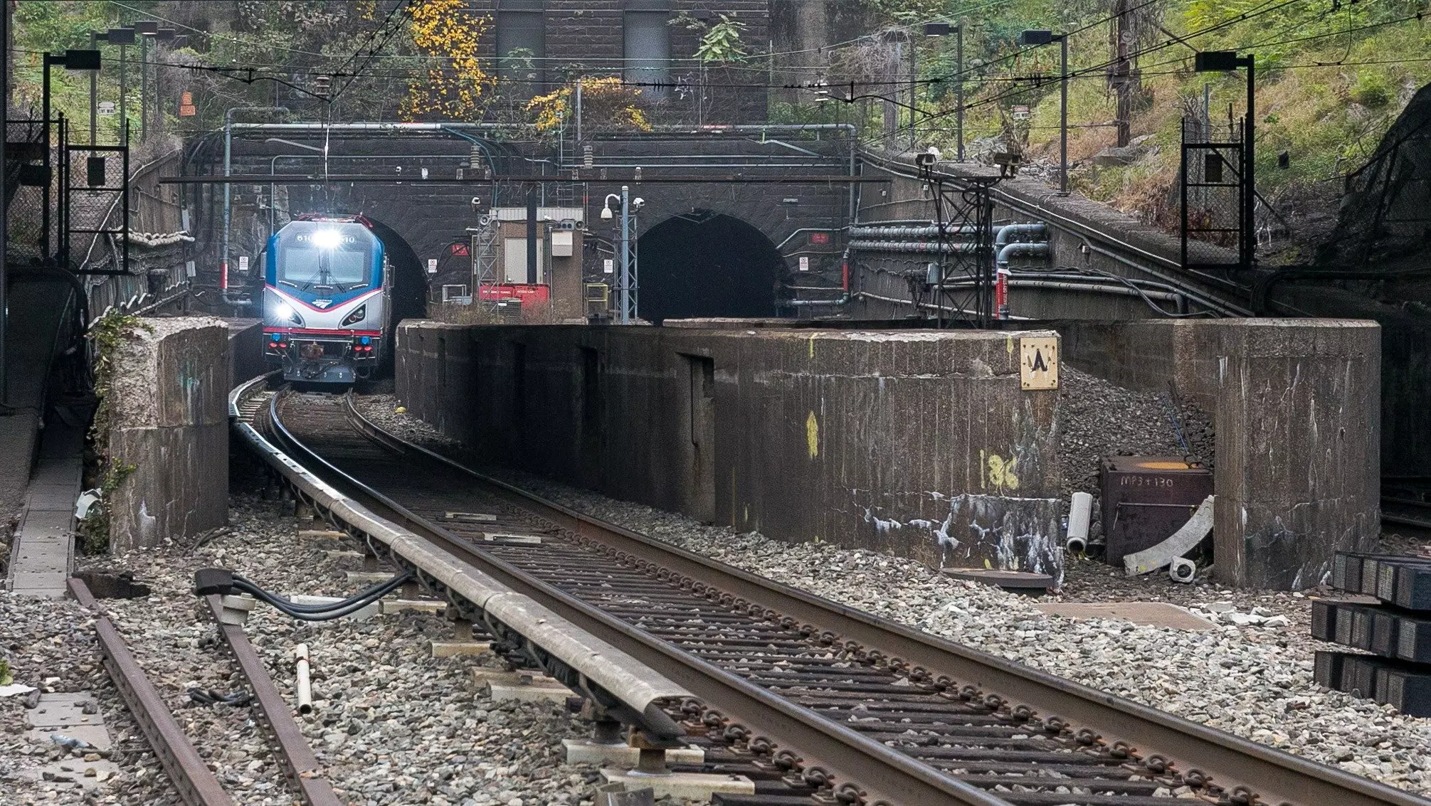 Ntchito ya Amtrak's Hudson River tunnels ikhoza kubweretsa zaka zitatu zapamsewu 20643_1