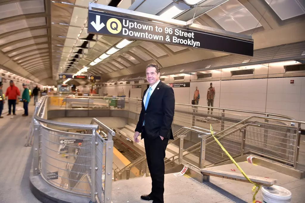 2nd-avenue-subway-cuomo-3