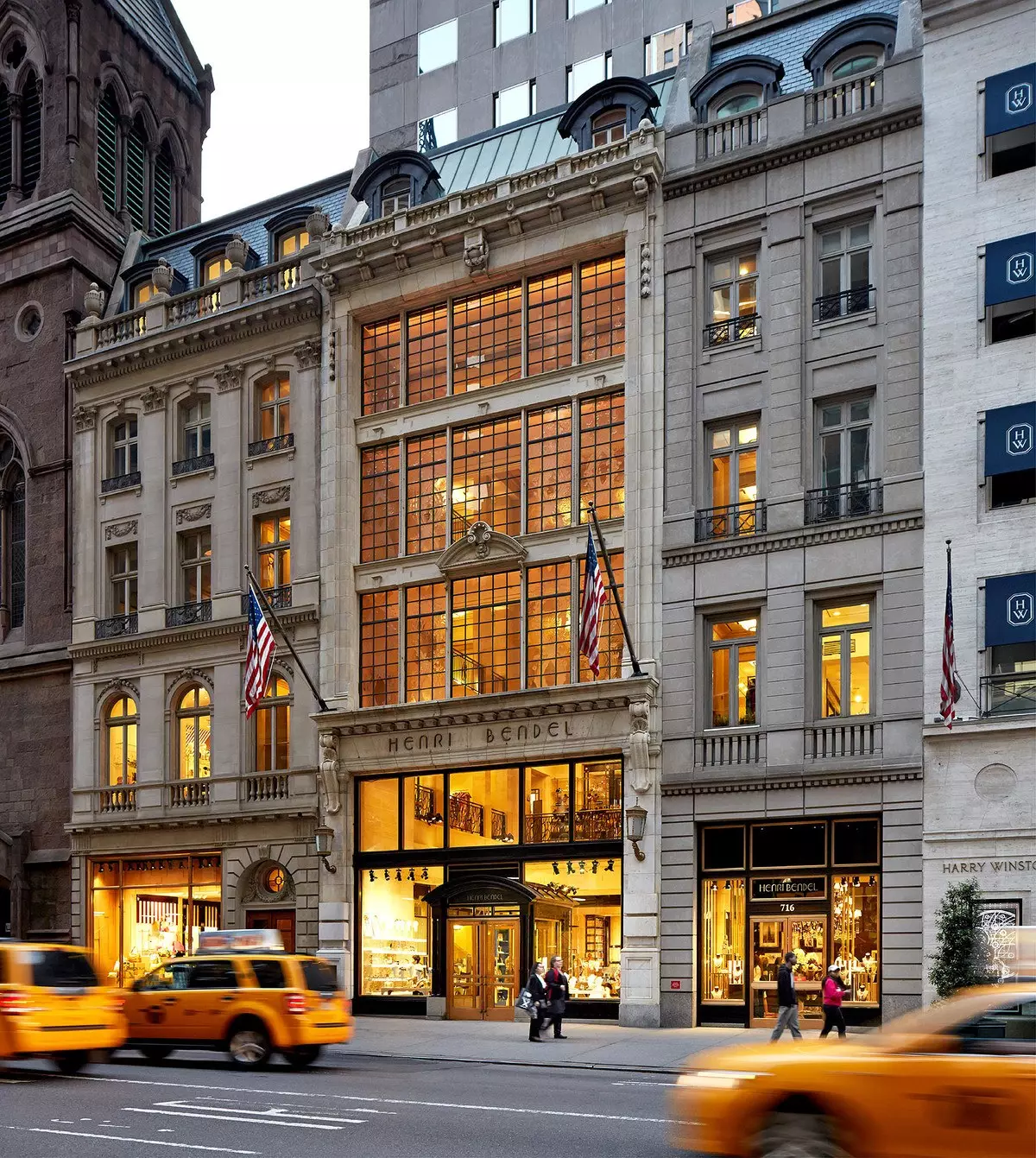 Các cửa sổ của René Lalique đã cứu tòa nhà ở Đại lộ số 5 này khỏi bị phá hủy vào những năm 1980 21257_1