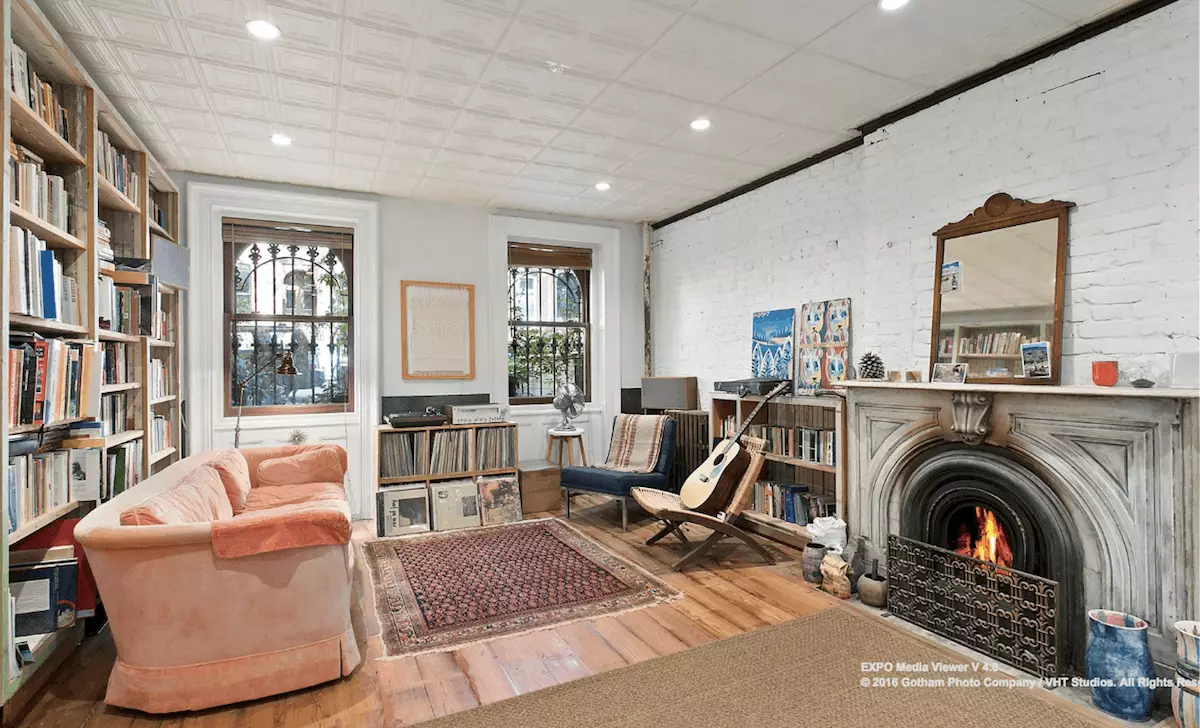 52 South Oxford Street, Cool Listings, Fort Greene, Townhoue, Brownstone, Brooklyn, historické domy, památky, celebrity, Dívky, Základní, SNL, Difficult People, Lena Dunham