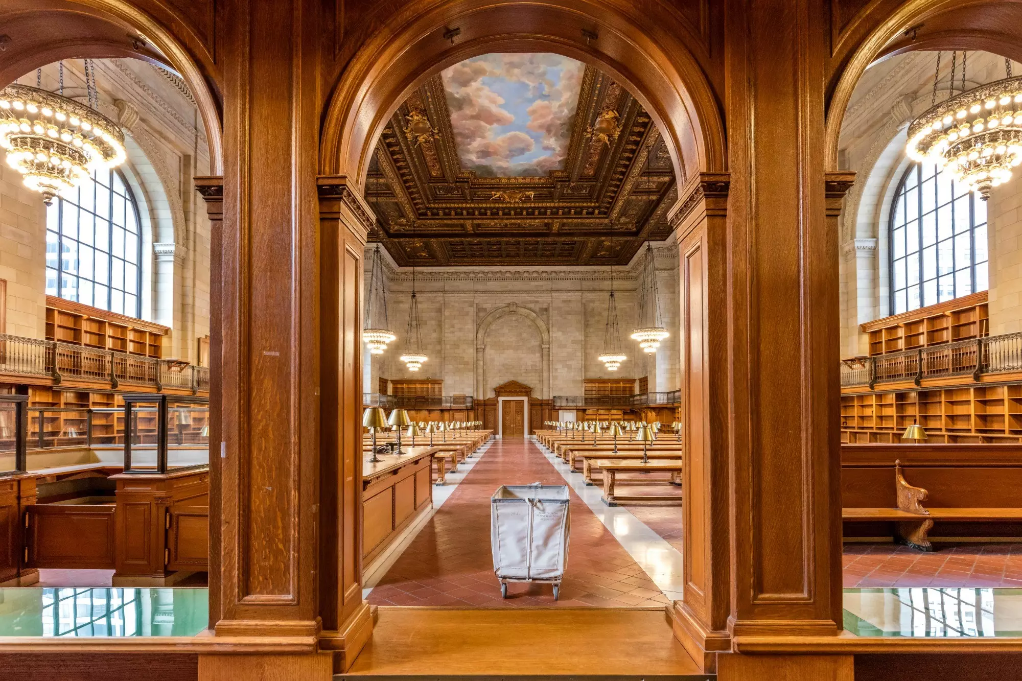 Sala de lectura Rose da biblioteca pública de Nova York, restauración da NYPL, edificio Stephen A. Schwarzman, sala de lectura Rose