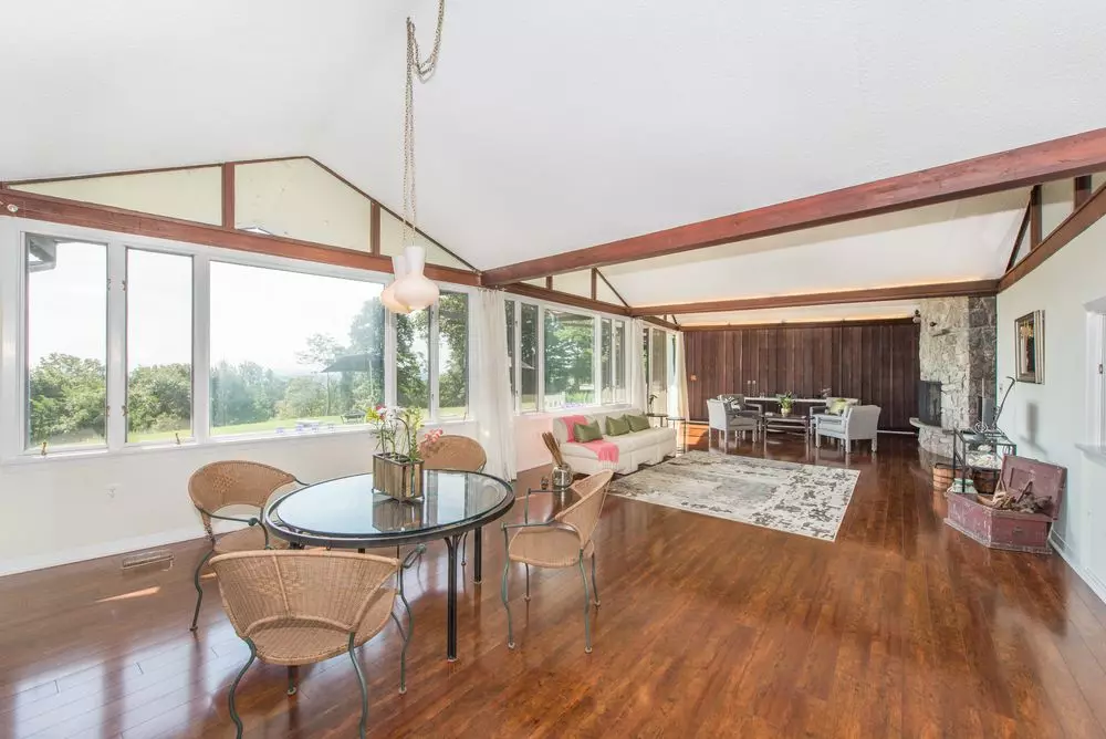 24 Eagle Ridge Way, First Watchung Mountain, modèn nan mitan syèk la, kay modèn, kay modèn, New Jersey, West Orange, lis fre, eichler, ane 60, mod, konsepsyon mitan syèk la, achitekti modènis