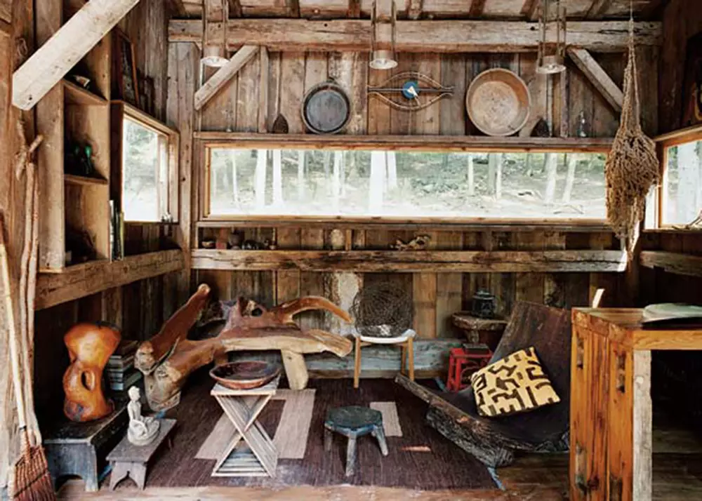 Scott Newkirk, ruwe houthut, bosveld-toevlugsoord, Yulan, New York, klein hut, buite-rooster, 14x14 voet, 14 vk.