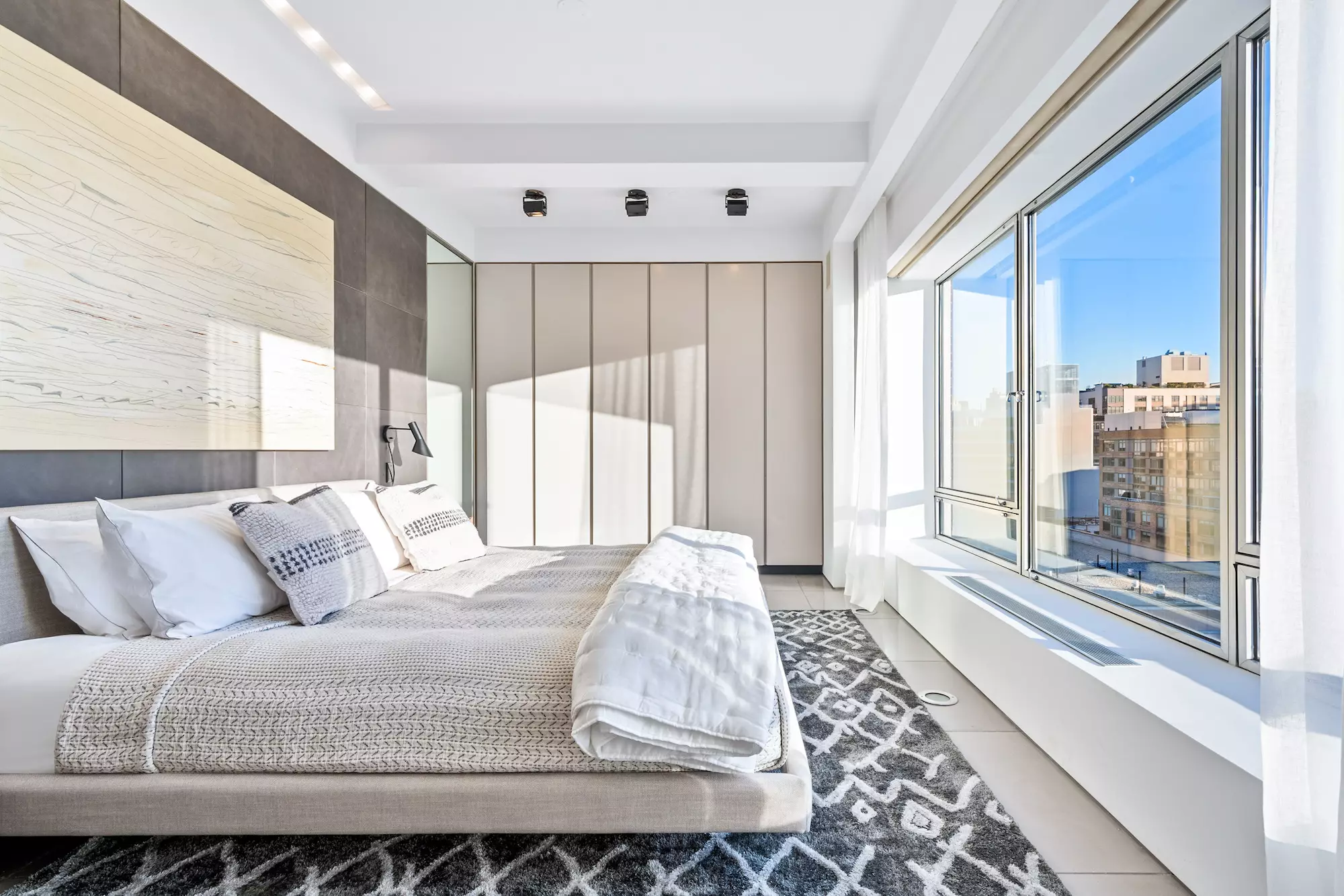 Pedindo 6,6 millóns de dólares, este loft dúplex en Chelsea ten un solárium e un tellado con vistas panorámicas 2257_7