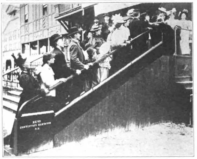 A világ első mozgólépcsőjét 120 évvel ezelőtt szerelték fel Coney Islanden 22837_1