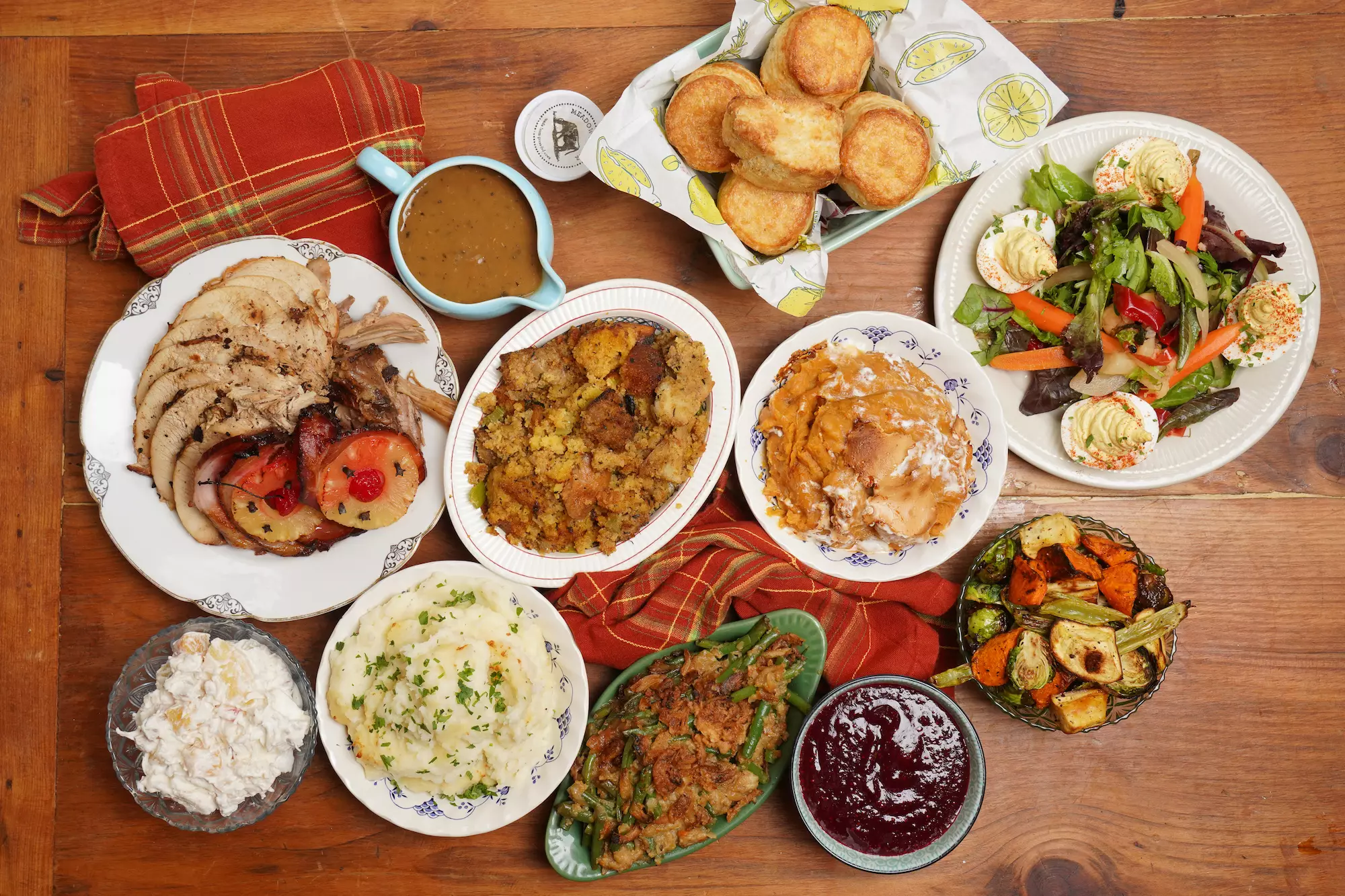 19 места за поръчка на вечеря (и десерт) за Деня на благодарността за вкъщи в Ню Йорк 2295_1