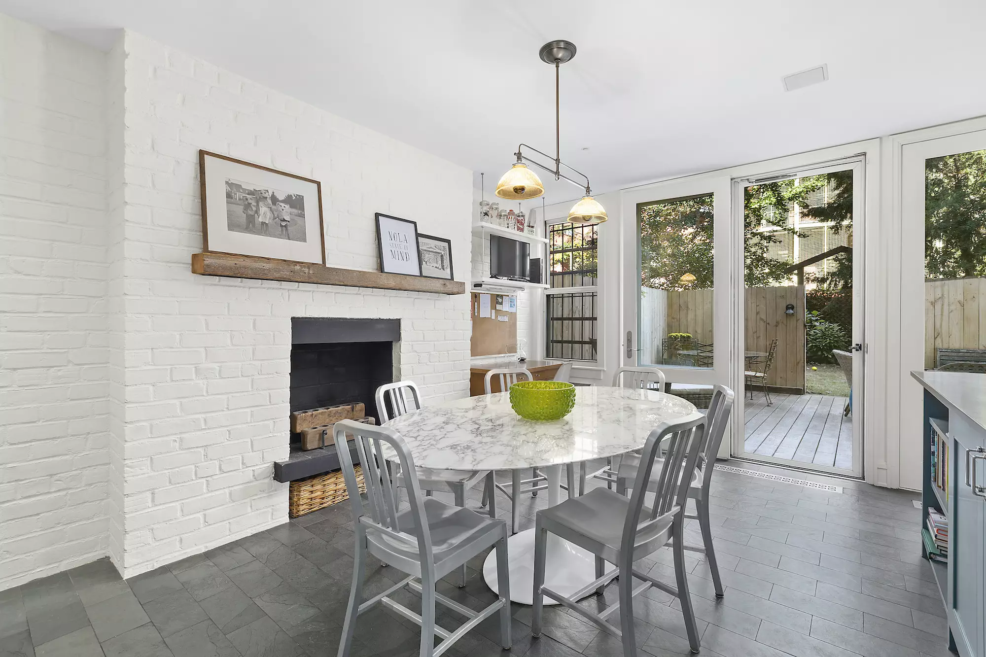 Meenthuiswoonstel tesame met koöperasie-gerief by hierdie unieke $4.7M Upper West Side-woning 2316_3