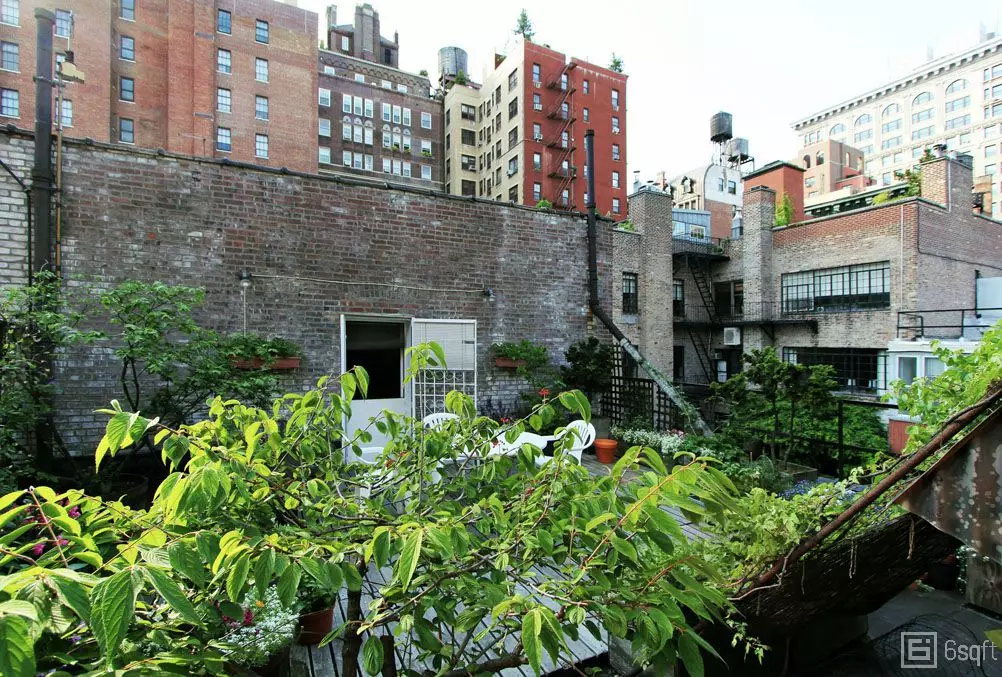 Klassik Greenwich Village kvartirasi, interyer dizaynerlarining uylari, Nyu-Yorkdagi kvartiralarga sayohatlar