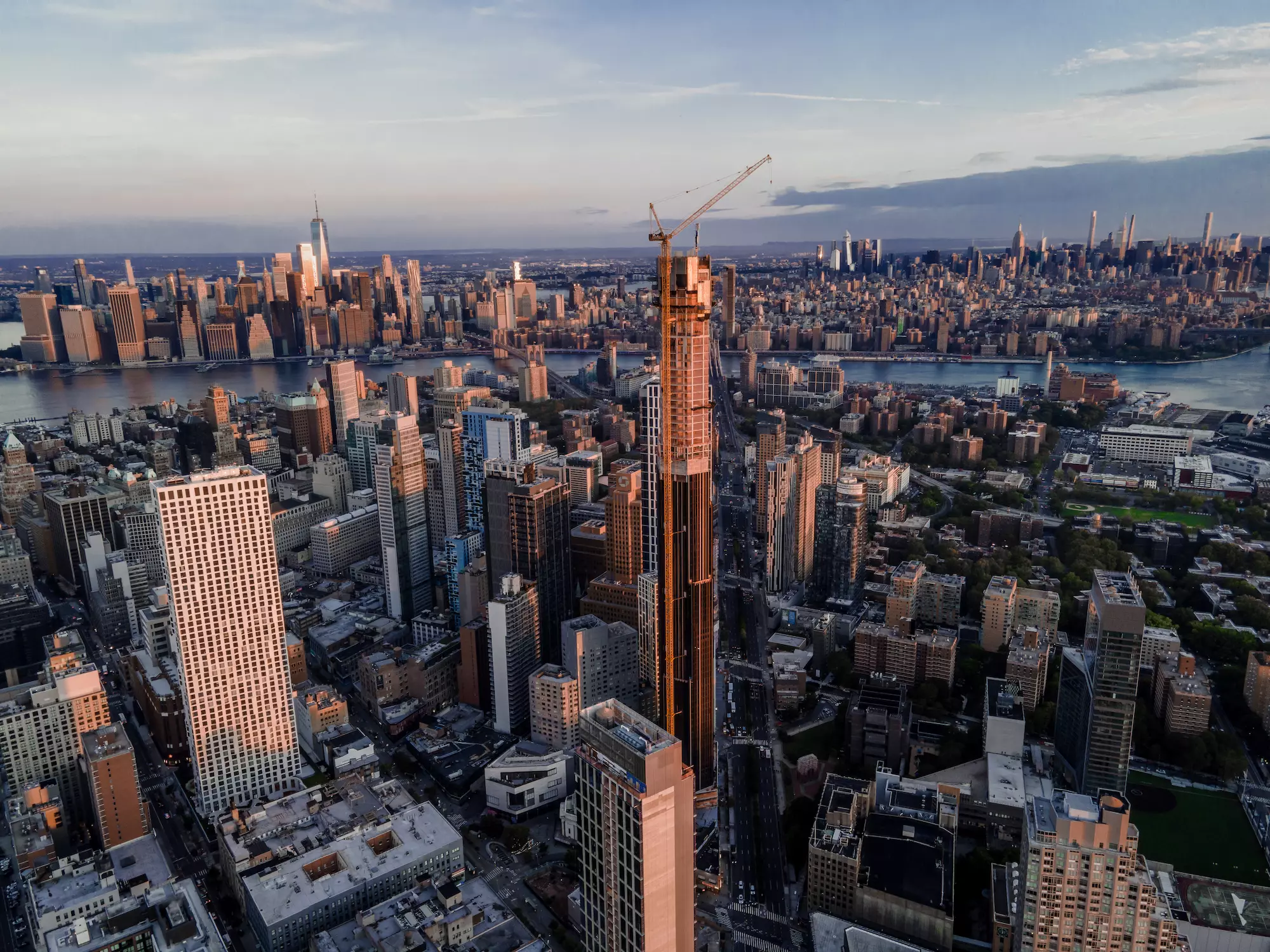 De heechste toer fan Brooklyn komt út op 1,066 feet, wurdt de earste supertall fan 'e borough 2360_1