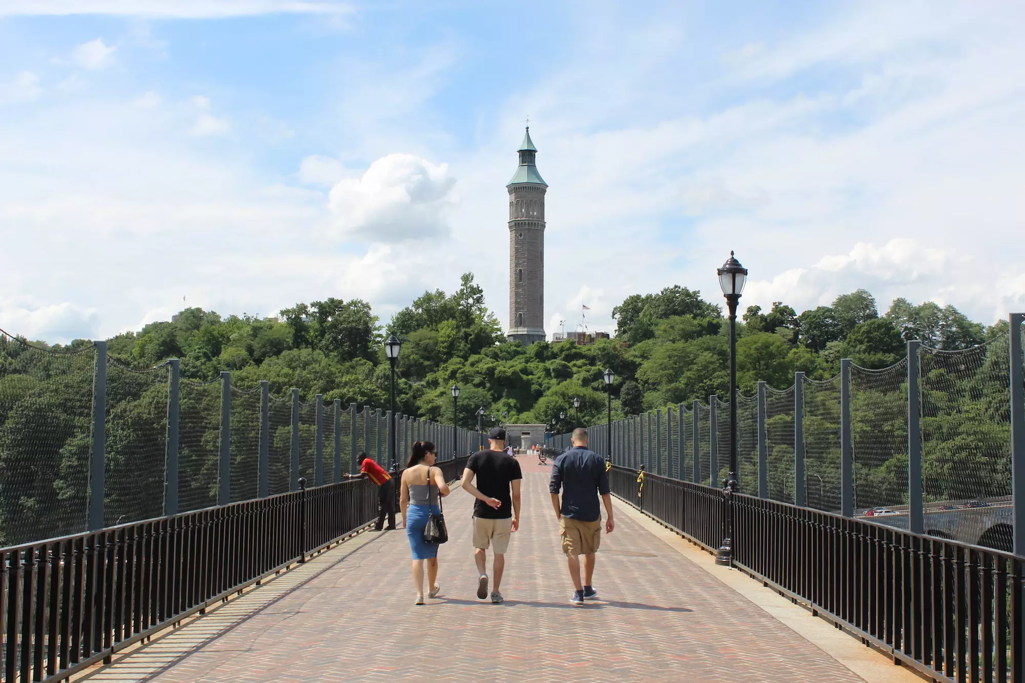 După restaurarea de 5 milioane USD, istoricul Highbridge Water Tower din New York se redeschide pentru tururi publice 2366_1