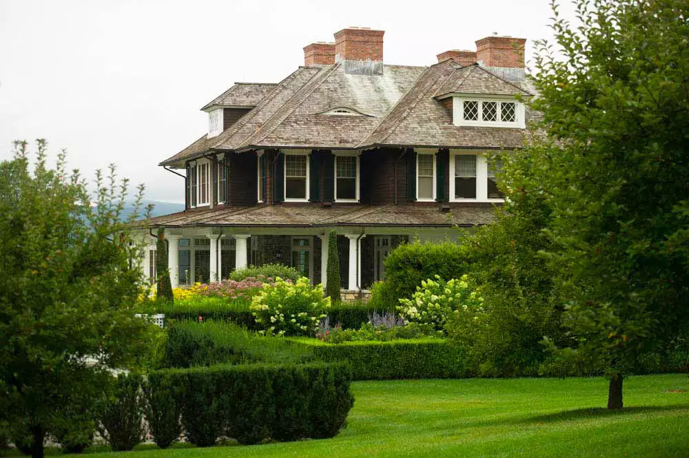 Gardener's Majestic Hudson River Home wurdt omjûn troch Edible Gardens 23806_1