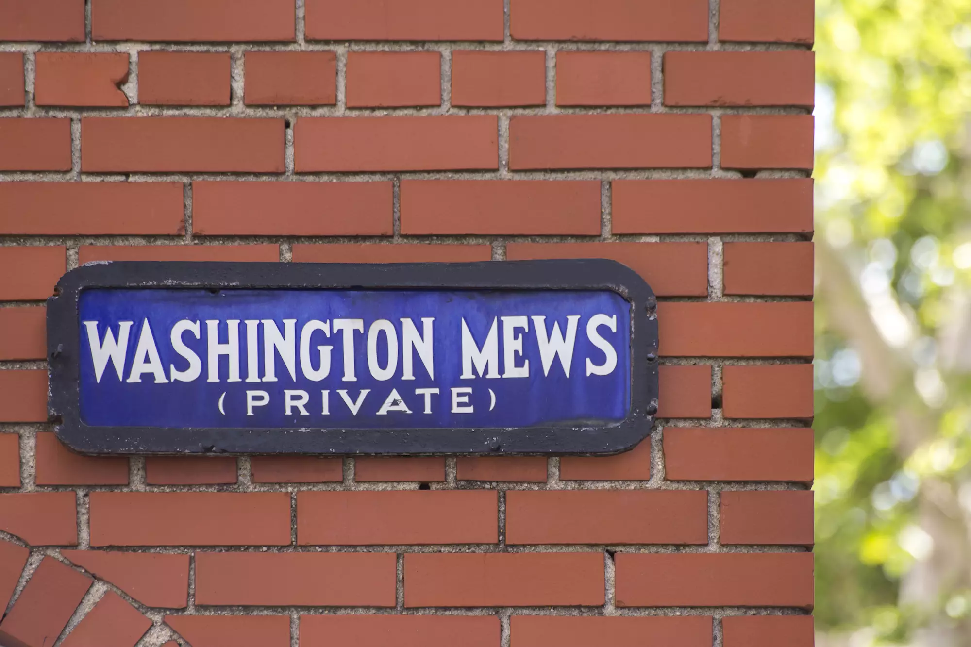 $10.5M ဖြင့် Greenwich Village ၏ သမိုင်းဝင် Washington Mews ရှိ 19 ရာစု လှည်းအိမ် 2390_8
