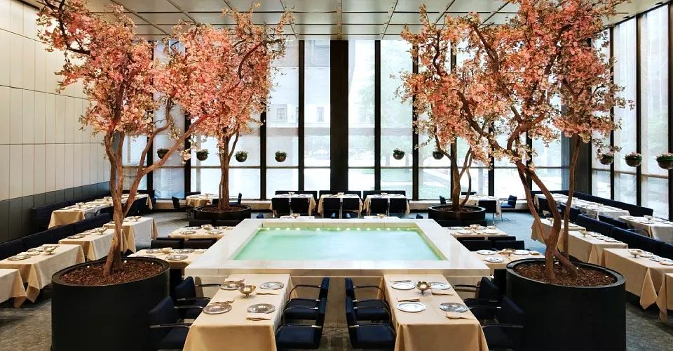 วันสุดท้ายของการรับประทานอาหารที่ Four Seasons อันโด่งดังคือวันที่ 16 กรกฎาคม 24362_1