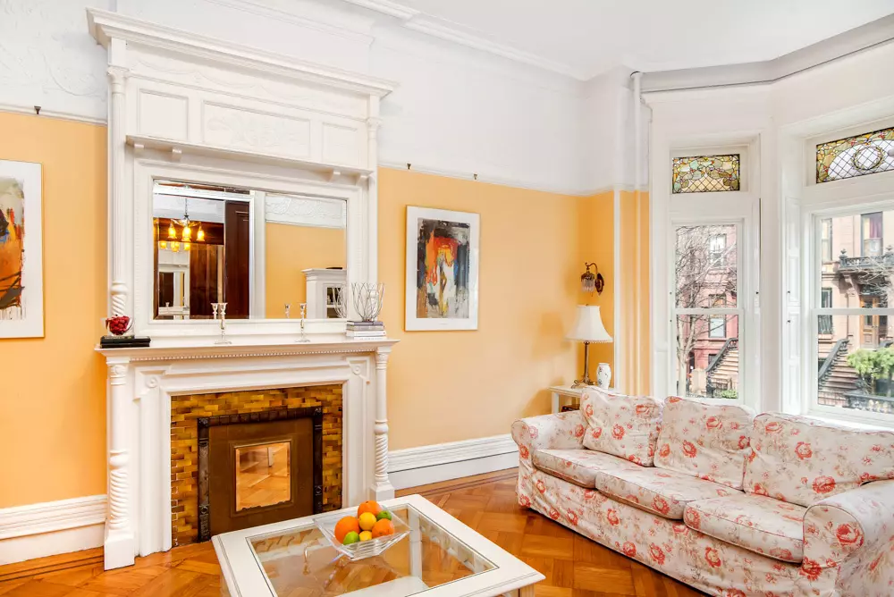 160 Saint Johns Place, Park Slope, кул оглас, градска куќа, браунстоун, бруклин браунстоун за изнајмување, градска куќа за изнајмување, историски домови