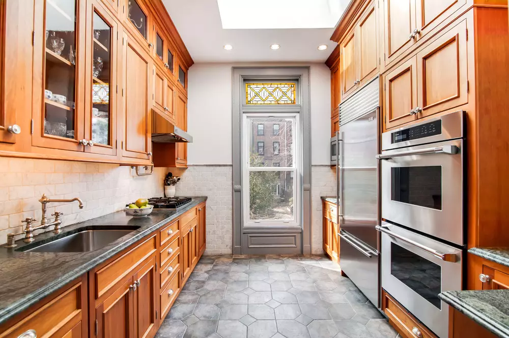 160 Saint Johns Place، Park Slope، فهرست جالب، خانه شهری، براون استون، بروکلین براون استون برای اجاره، خانه شهری برای اجاره، خانه های تاریخی