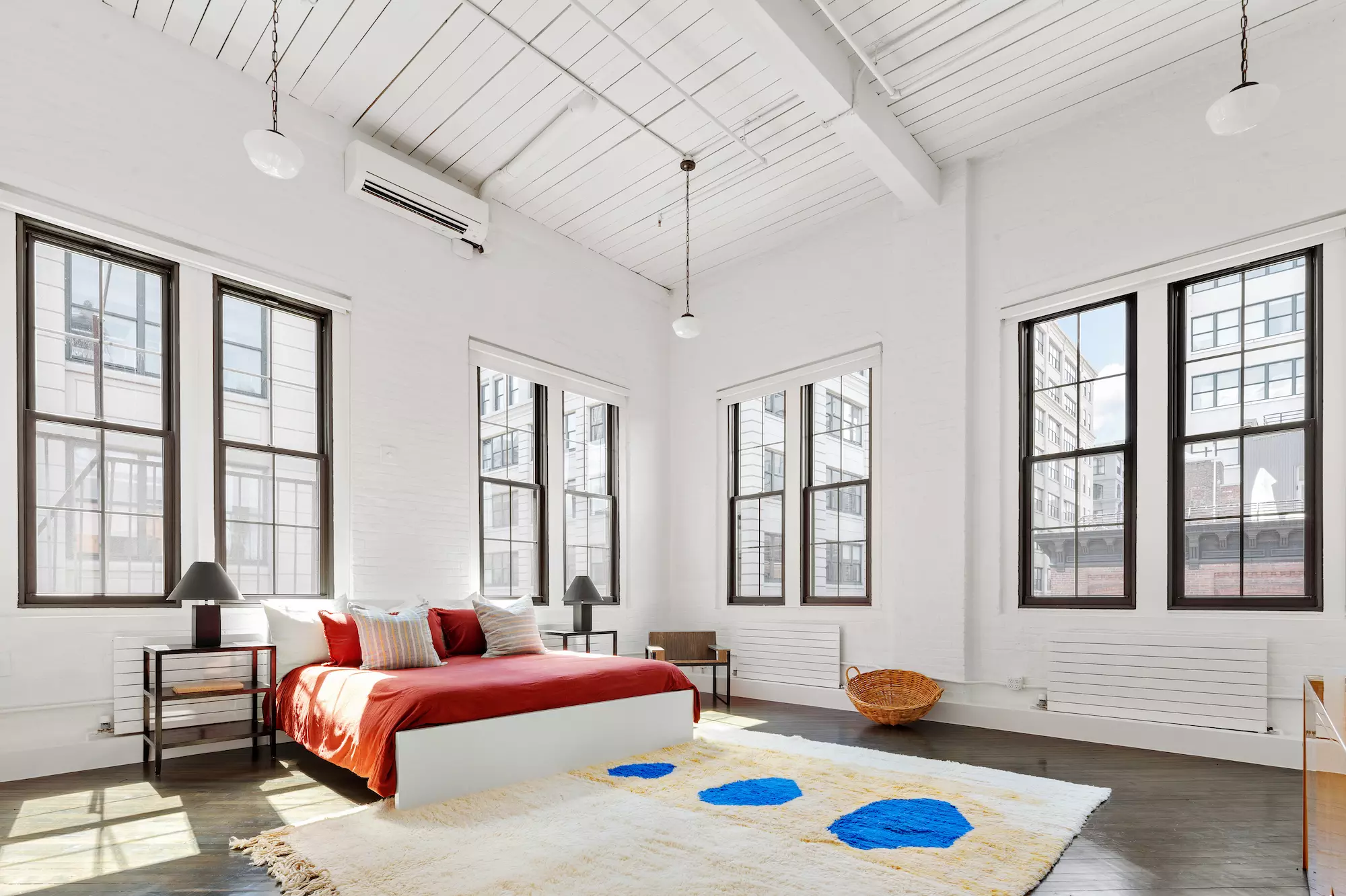 Loft Skylit sulle famose liste di incroci di Instagram di Dumbo per $ 5 milioni 2499_13