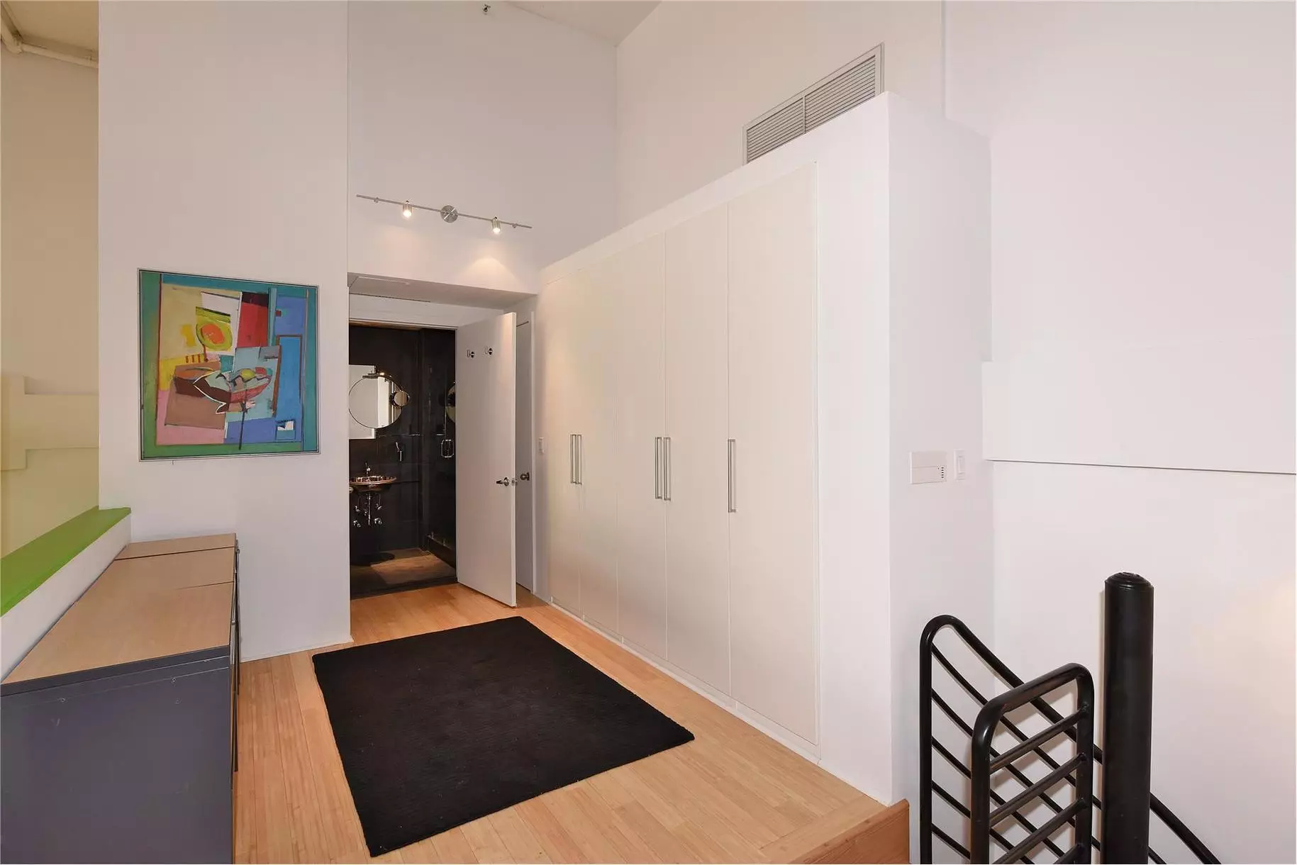 535 Dean Street, Newswalk, Prospect Heights, Theo Kalomirakis, ພໍ່ຂອງ Home Theatre, Brooklyn Loft for sale, Cool Listings, Duplex,