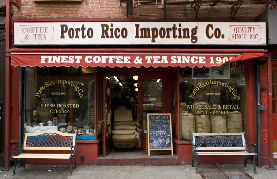 PORTO RICO IMPORTING CO, NYC Beschilderung