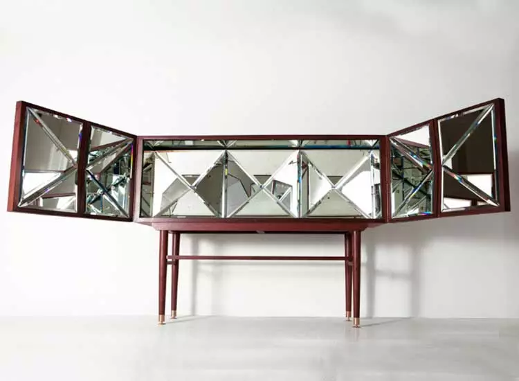 Sebastian Errazuriz, Hutsaren arteko espazioa, Kaleidoscope Cabinet, New Yorkeko altzarien diseinua