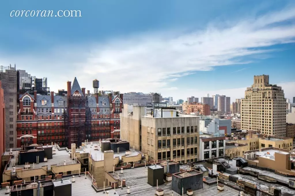252 Seventh Avenue, Chelsea Mercantile, Anthony Baratta, Coole aanbieding, Manhattan condo te koop, Bobby Flay, Marc Jacobs, Katie Holmes, Celebrity Real Estate, Lans Bass