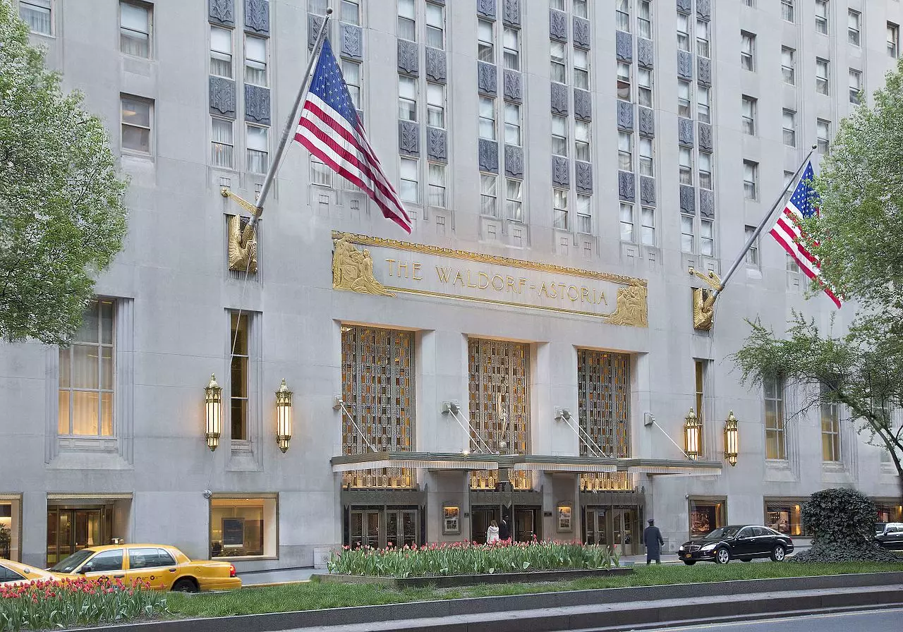 Waldorf Astoria ауызша тарихтың 90 жылдық мерейтойлық жобасын іске қосады 2551_1