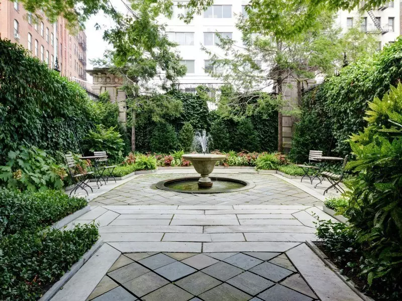 240 center street-garden