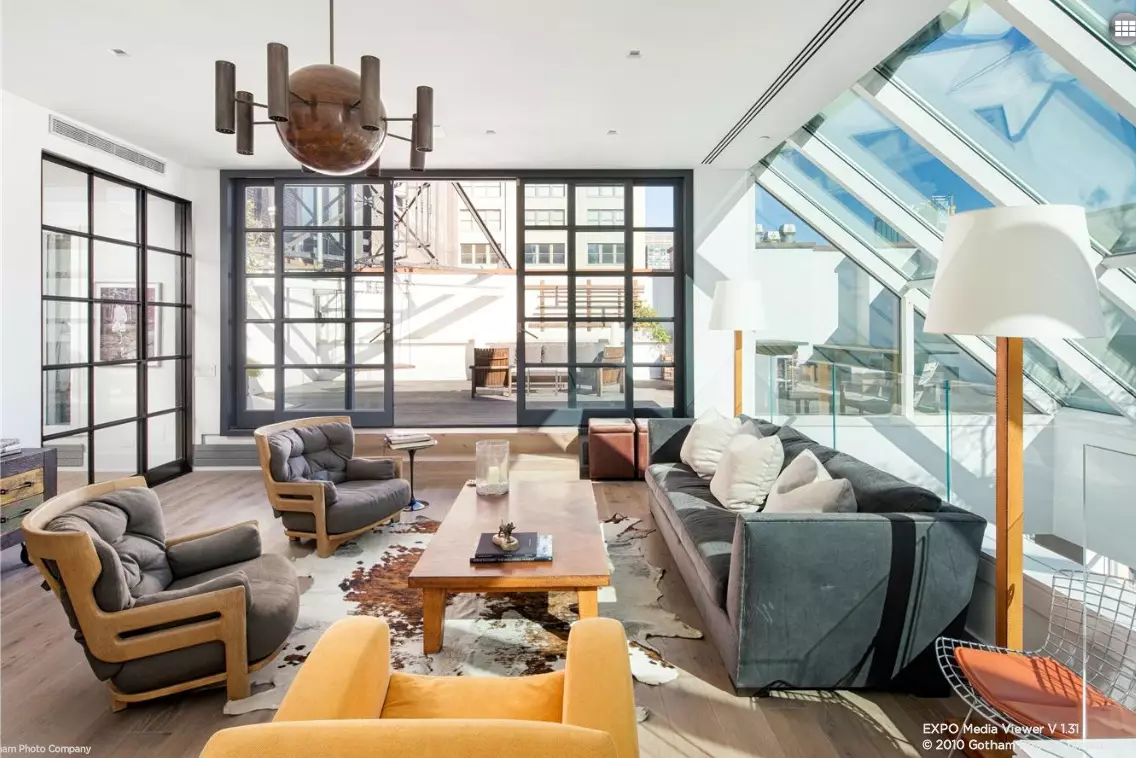 Wahnsinnige Oberlichter in diesem 18 Millionen Dollar teuren Penthouse-Loft in Tribeca 26533_1