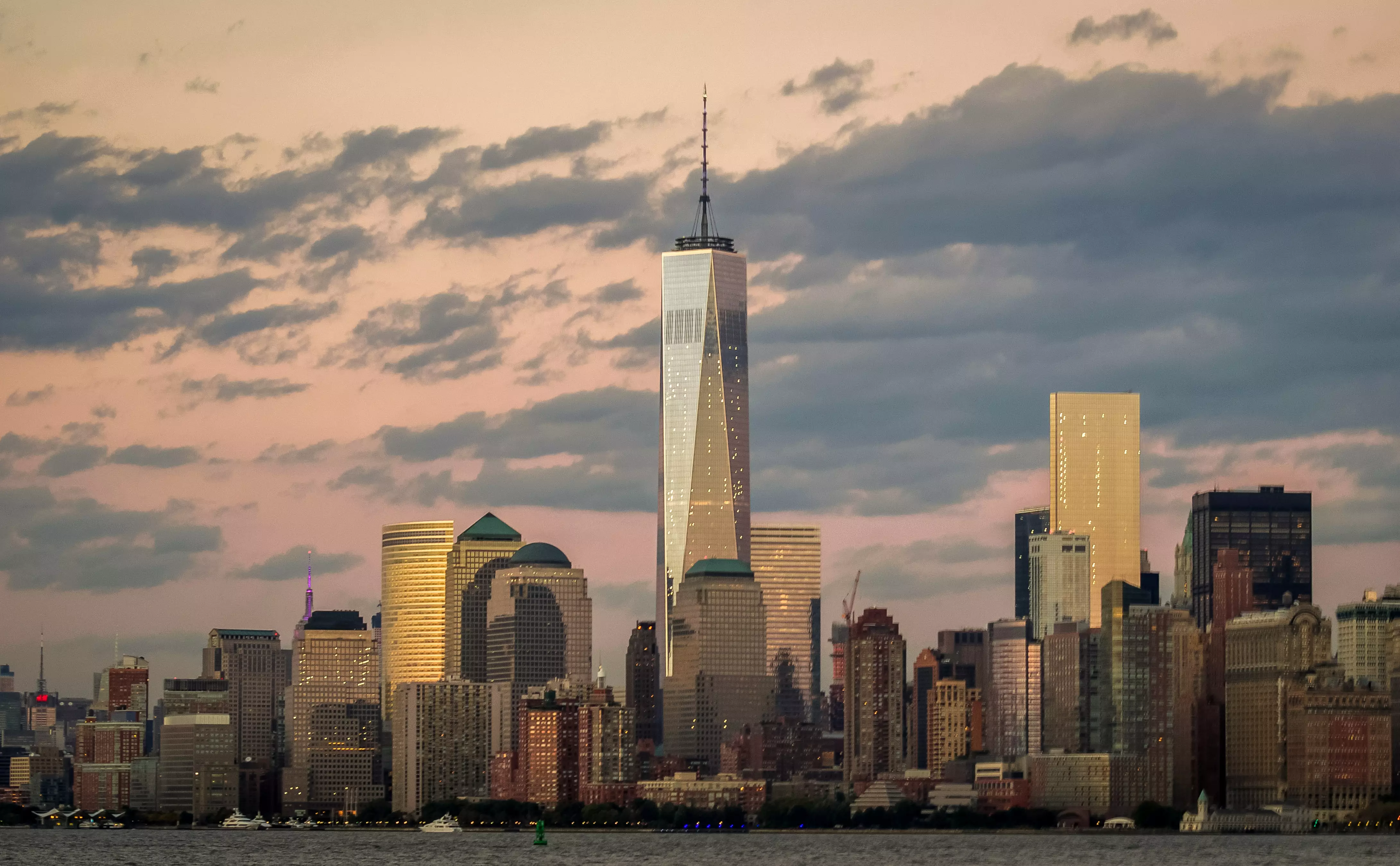 Kanthi Norman Foster bali minangka arsitek, 2 konstruksi WTC bisa diwiwiti kanthi cepet 2676_1