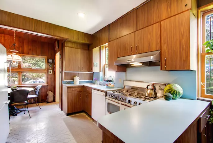447 Rugby Road Kitchen