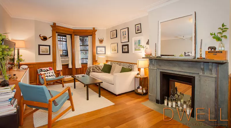 144 Lincoln Place, Park Slope, Бруклин таунхаус сатылады, Бруклин қоңыр тас, қоңыр тасты жөндеу, MESH, тік лифт үйі, Лаура Лау, Крис Кентис, интерьерлер, бақтар,