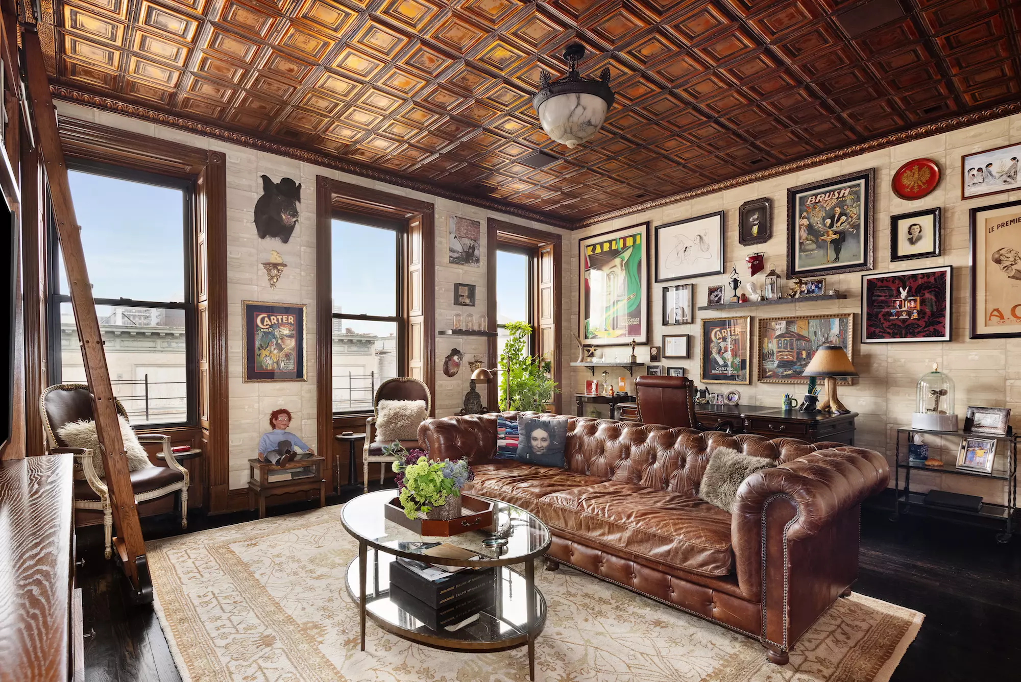 Neil Patrick Harris a David Burtka nabízejí svůj pětipatrový městský dům v Harlemu za 7,3 milionu dolarů 2699_9
