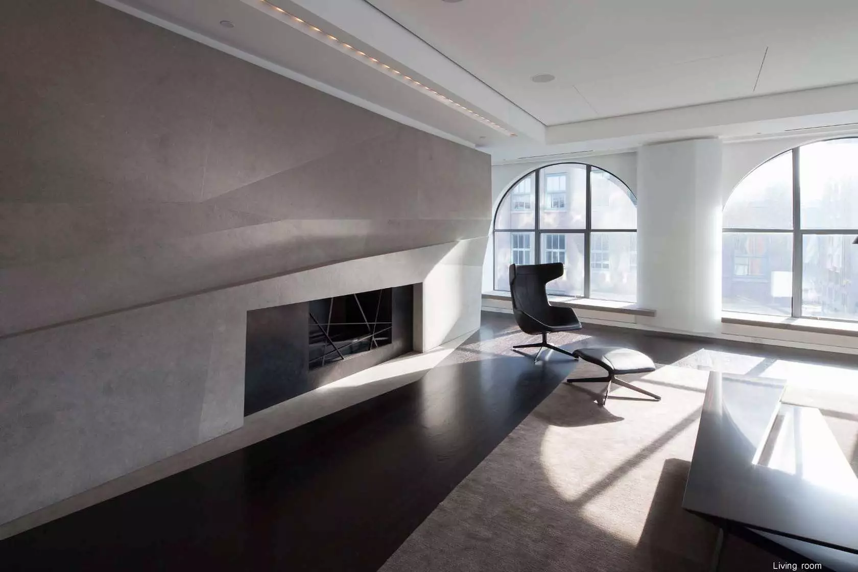 Elegant Tribeca Loft Redesign med bølgende vægge og inspirerende idélaboratorium 27279_1