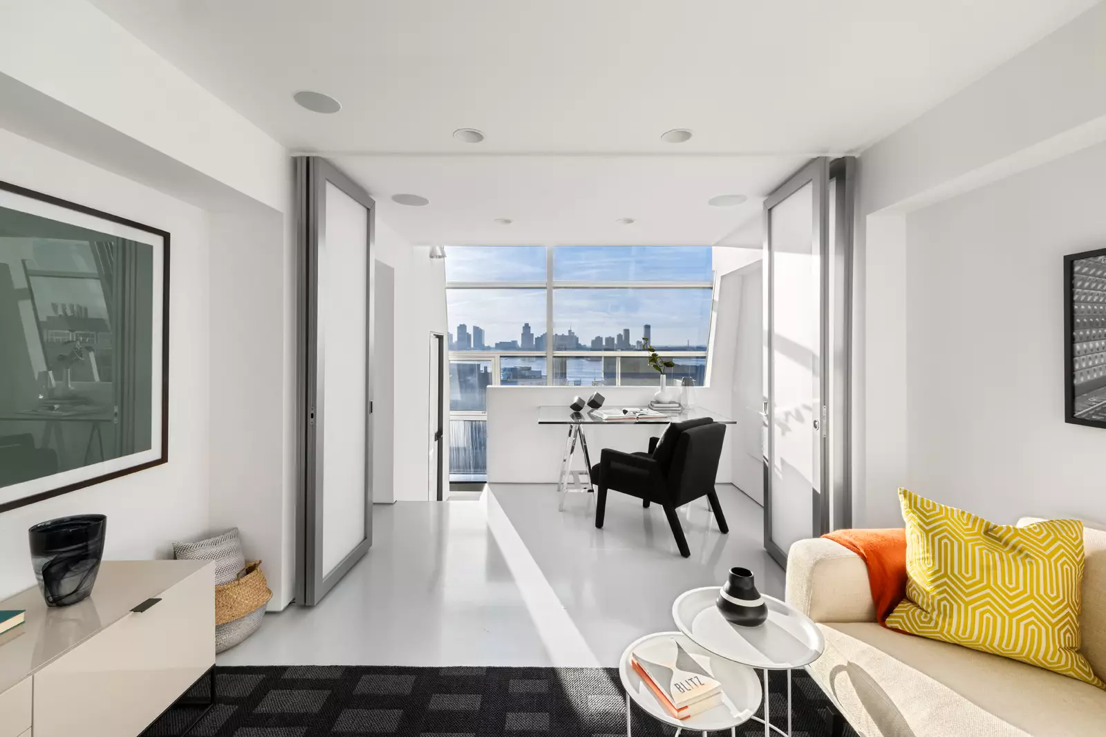 Ny penthouse Hudson Square $10M dia manana terrace 1,650 metatra toradroa manatrika ny renirano 2748_17