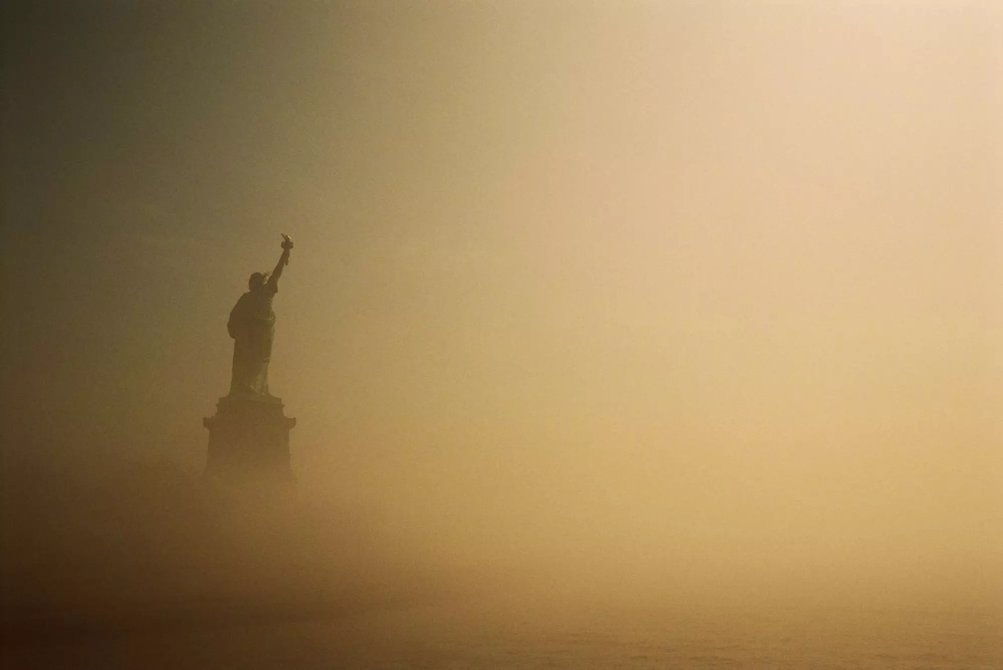 Cerflun o Ryddid, Bloc Ira, National Geographic, ffotograffiaeth NYC